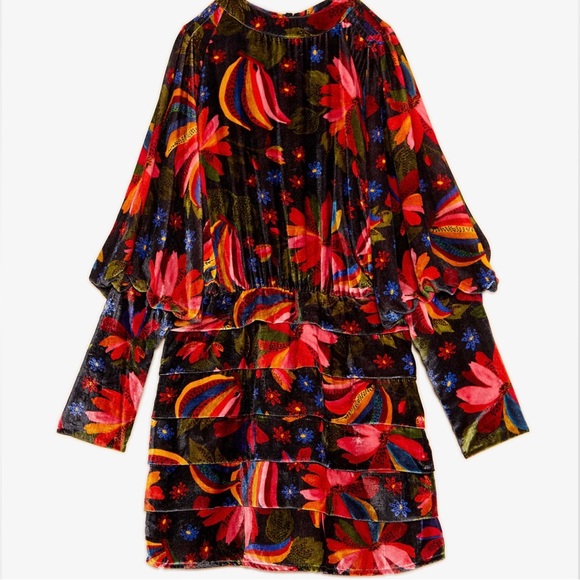 FARM Rio | Dresses | Nwt Farm Rio Black Banana Sky Velvet Mini Dress ...